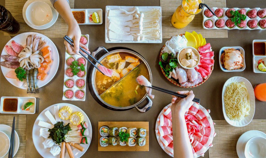 Review menu Kichi Kichi: Buffet lẩu hàng đầu Việt Nam có gì ngon?