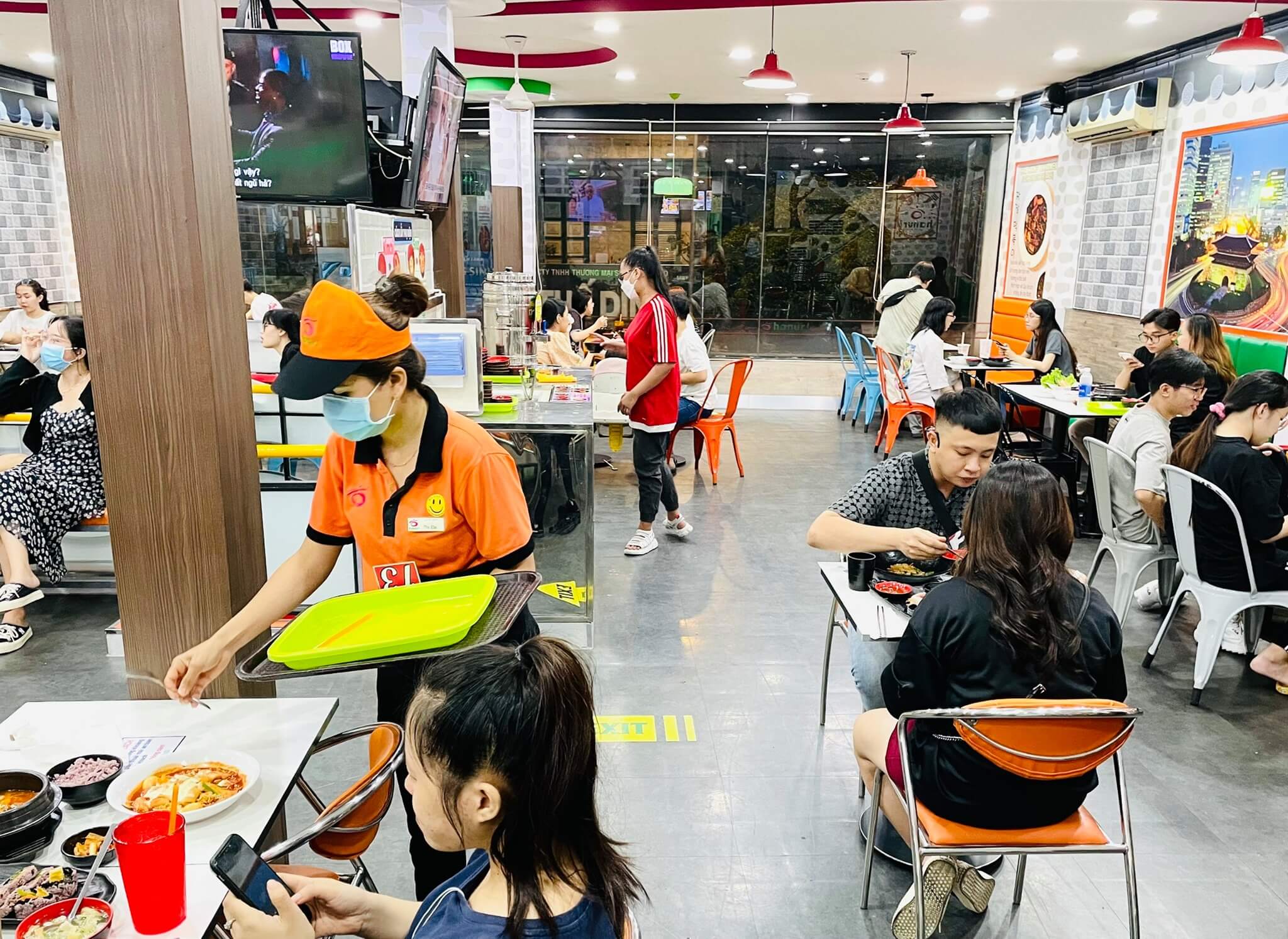 Menu Hanuri có gì? Review cửa hàng đồ ăn Hàn Quốc cực hot